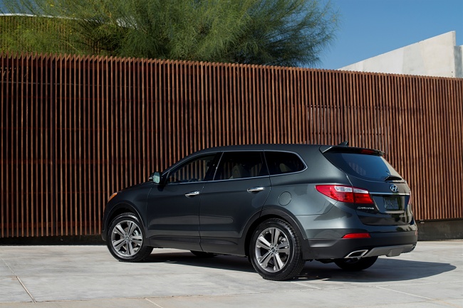 Hyundai Santa Fe 2013, ahora con seis ó siete plazas - Periodismo del Motor