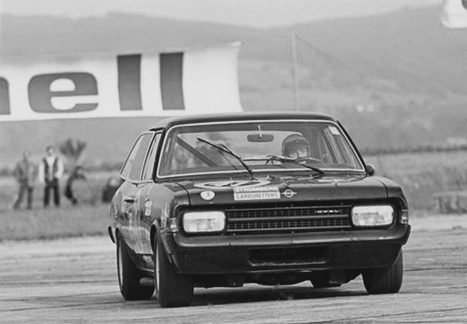 Opel Rekord C Black Widow - Periodismo del Motor