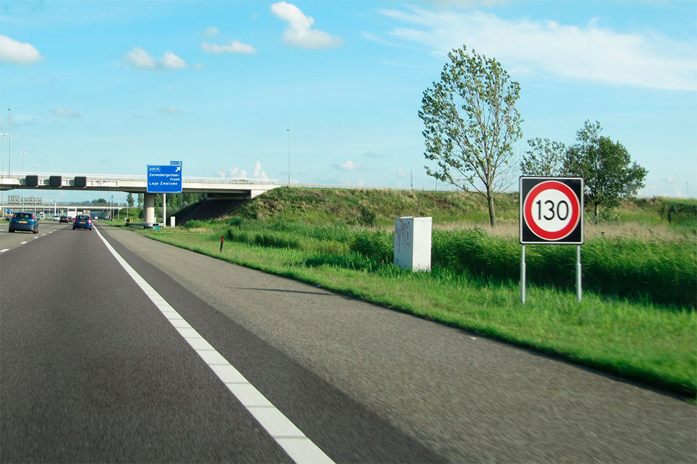 IU Pide No Subir La Velocidad M xima A 130 Km h Periodismo Del Motor