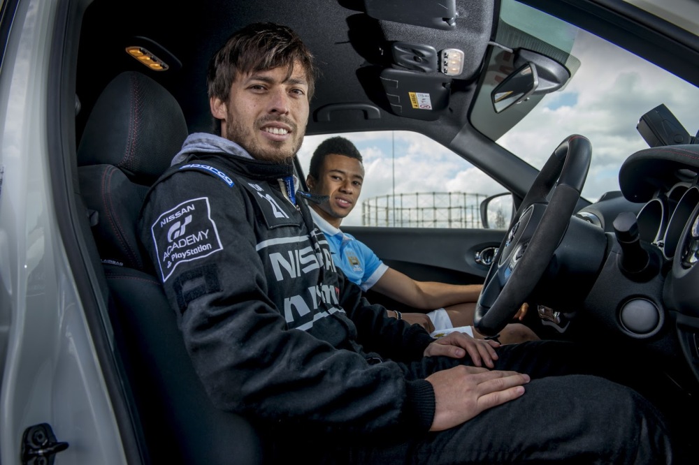 Vídeo: David Silva, de futbolista a piloto de Nissan por un día ...