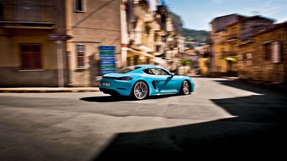 El Porsche 718 Cayman recorre la Targa Florio - Periodismo del Motor