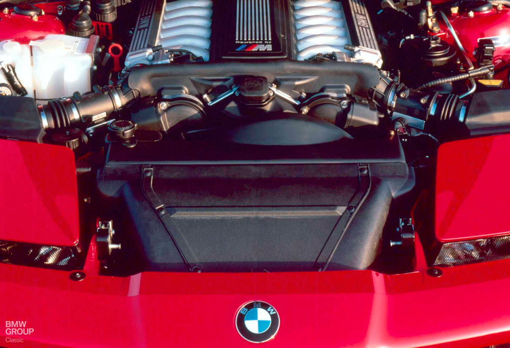 BMW 850 CSI: el último gran deportivo V12 de BMW