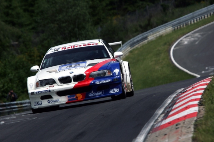 BMW M3 GTR Strassenversion (2001): la historia del primer M3 V8
