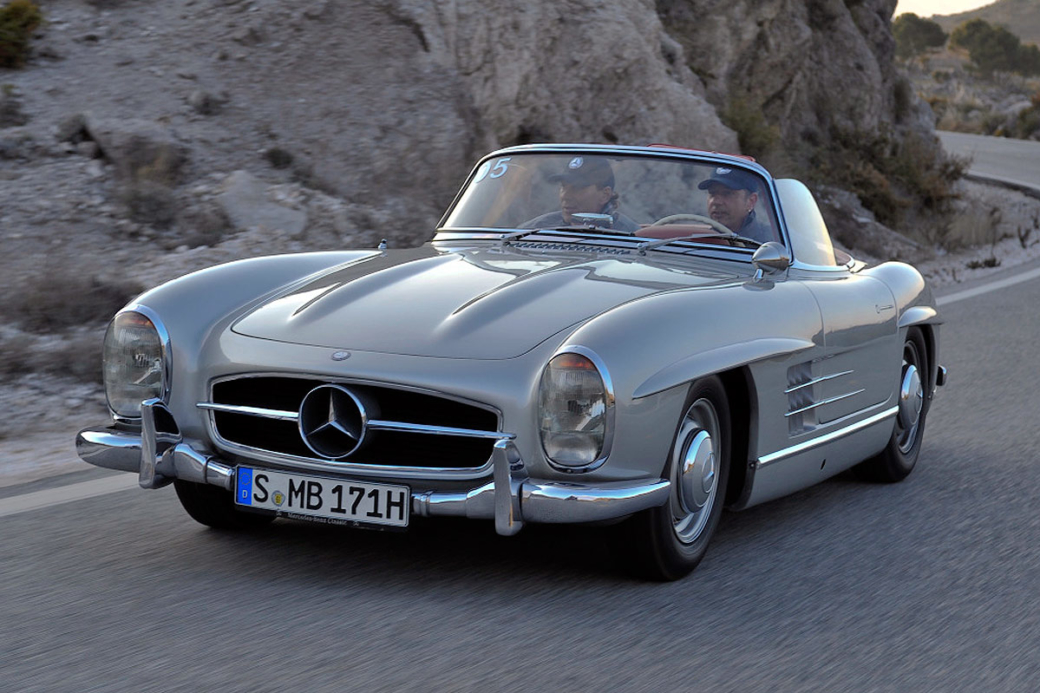 PRUEBA: Mercedes-Benz 300 SL Roadster - Periodismo del Motor