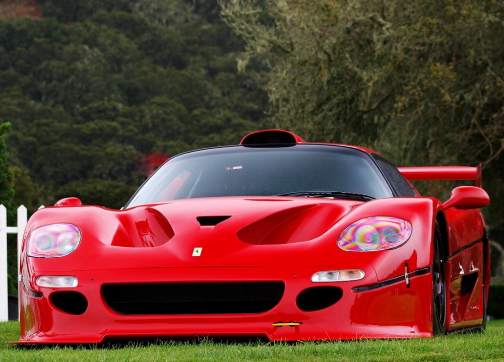 Vídeo: a bordo de un Ferrari F50 GT en el circuito Yas Marina