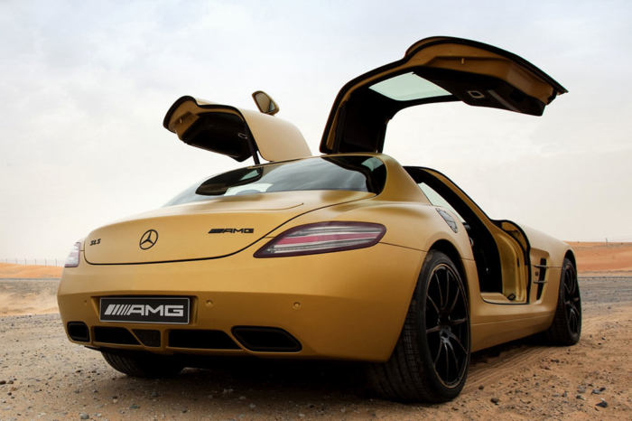 10 coches con puertas de alas de gaviota - Periodismo del Motor