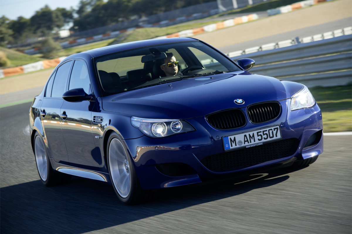 PRUEBA: BMW M5 (E60), aquella rabiosa berlina V10 que nos regaló la marca