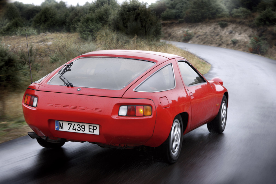 PRUEBA: Porsche 928, un Gran Turismo con una tarea ingrata, suceder al 911
