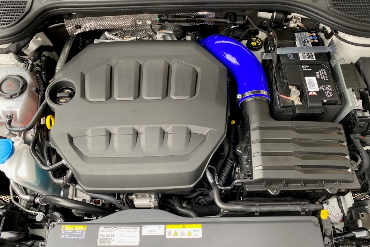 El Volkswagen Golf R de HGP Turbo alcanza los 298 km/h en la Autobahn