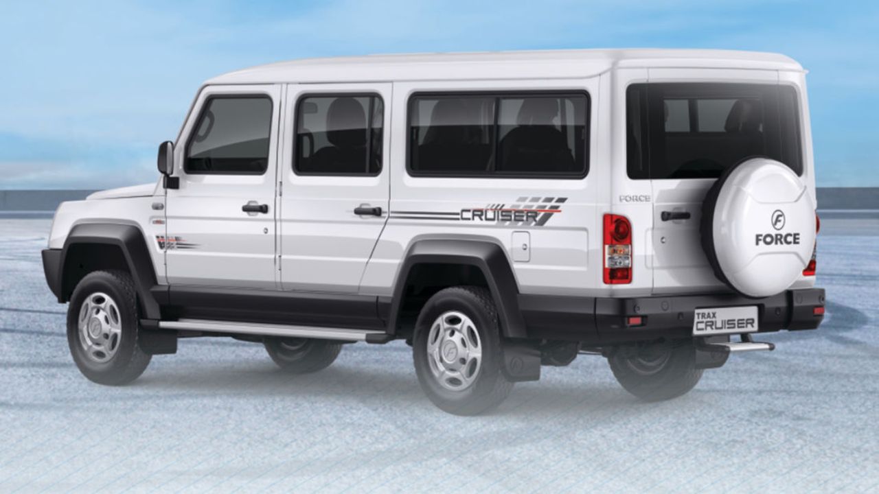Force Motors Trax Cruiser: el Mercedes Clase G indio de 13 plazas