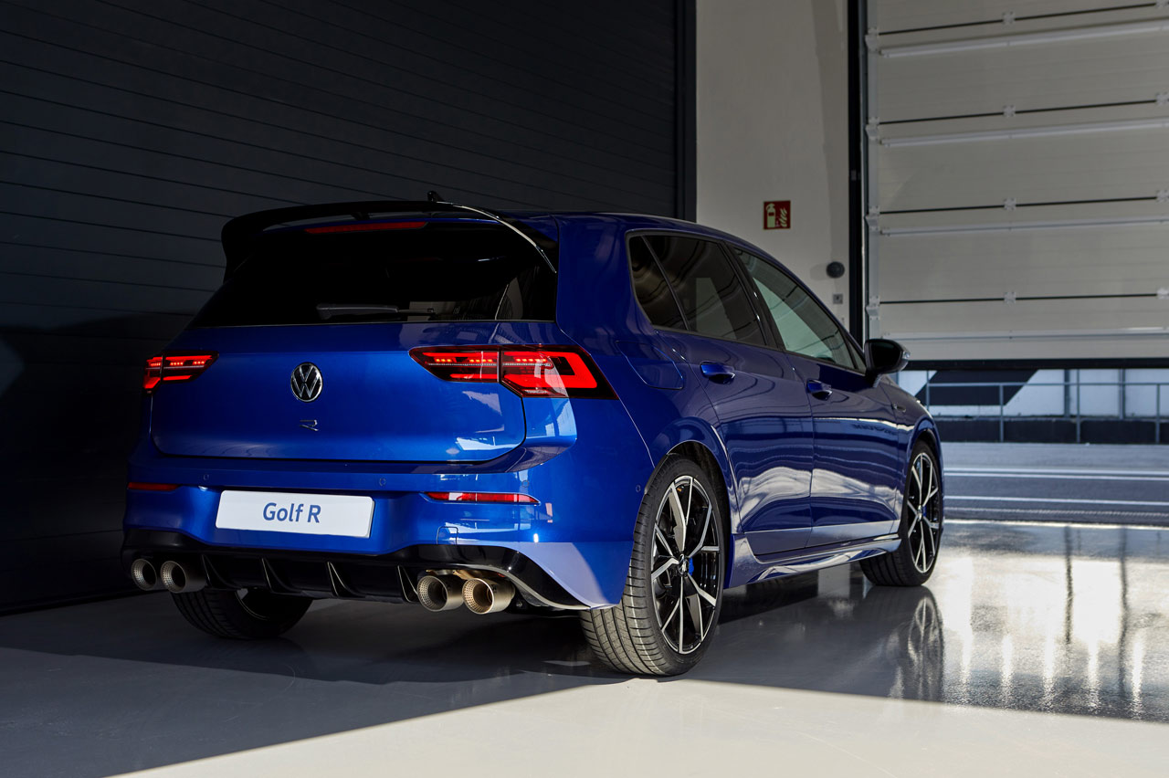 PRUEBA Drift: Volkswagen Golf R 8 ¡derrapando cual trasera ...