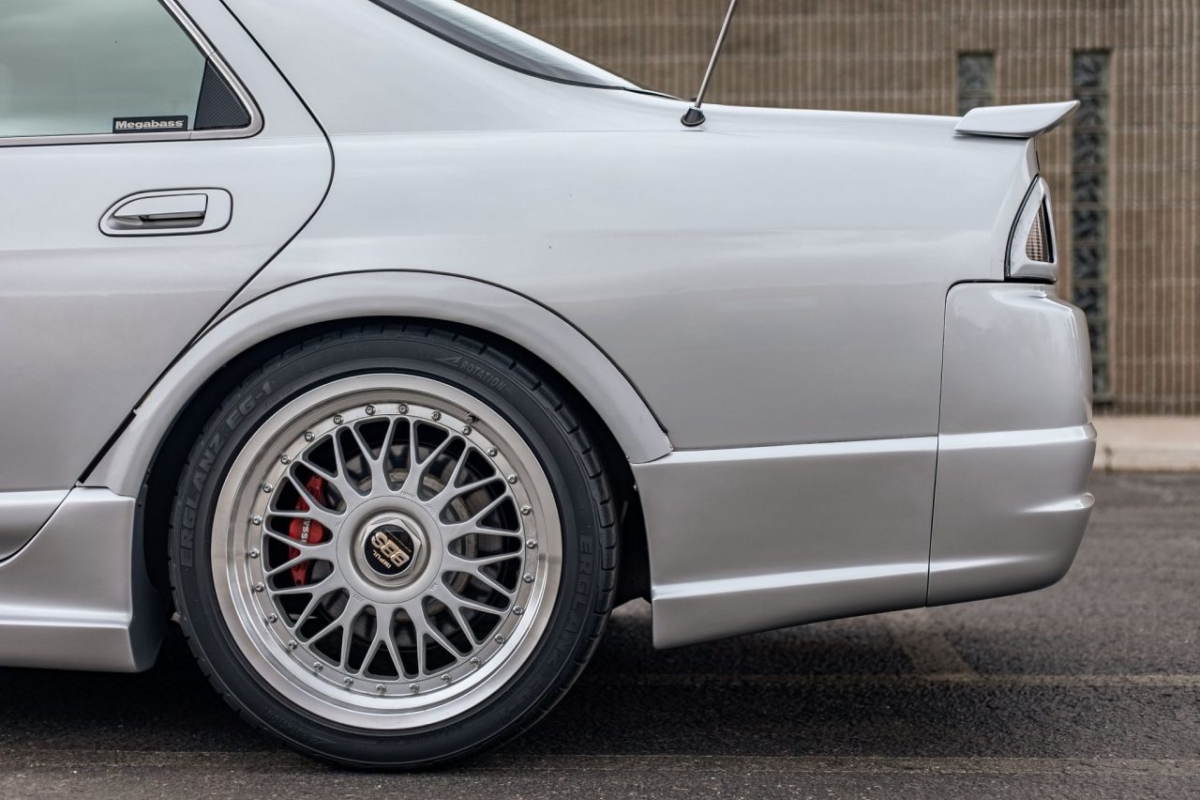 A subasta este Nissan Skyline Impul R33-R de 1995