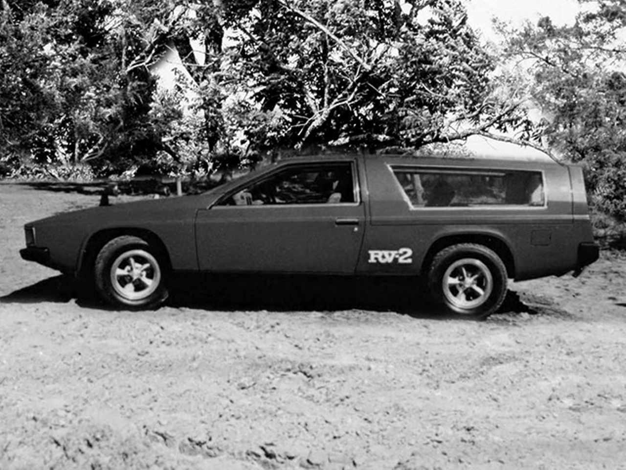 Toyota RV-2 (1972): el vehículo camper hace medio siglo