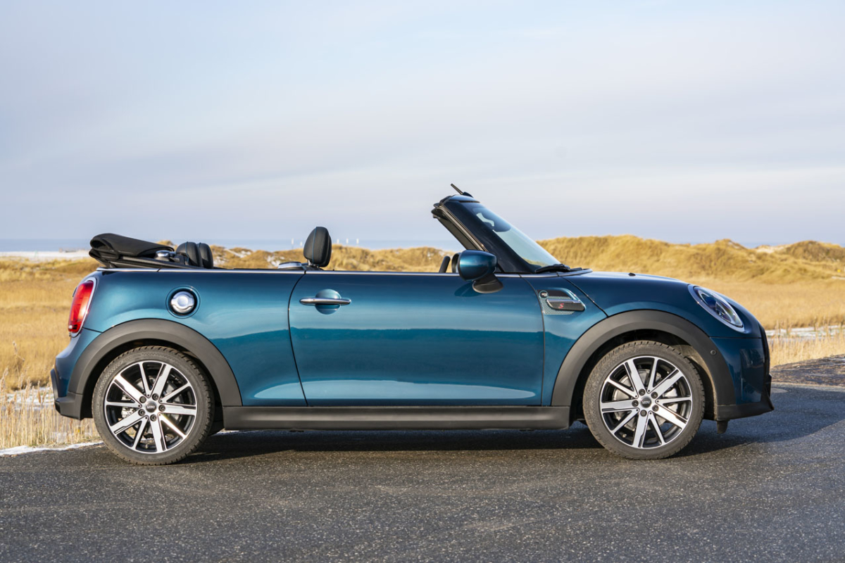 PRUEBA: MINI Cooper S Cabrio Sidewalk 2021 - Periodismo del Motor