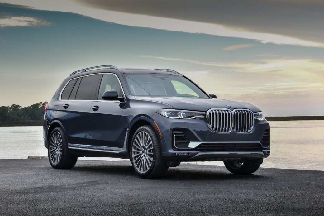 Los 10 mejores coches para viajes largos - Periodismo del Motor