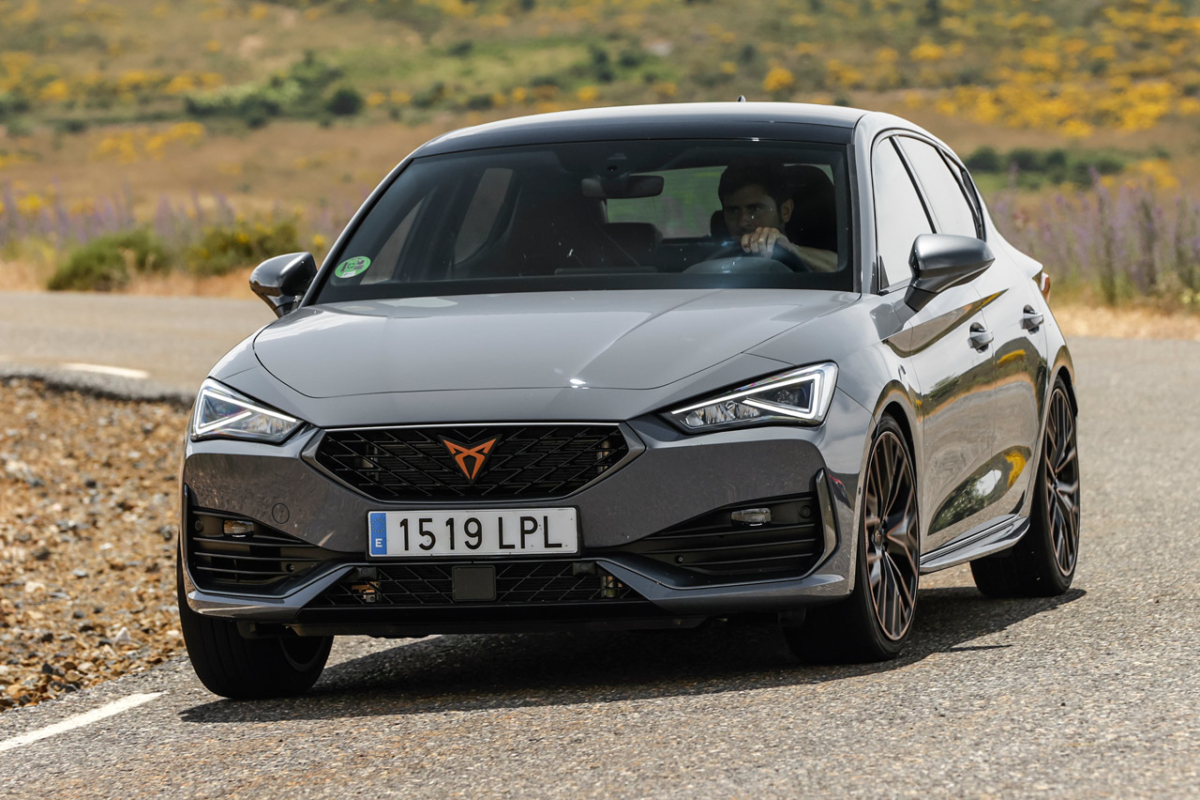 PRUEBA: CUPRA León 300 - Periodismo del Motor