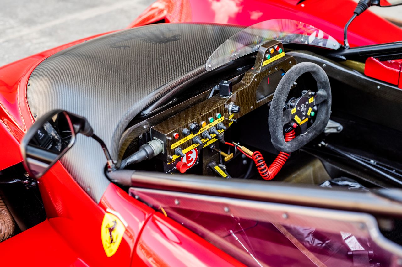 Sale a la venta un Ferrari 333 SP - Periodismo del Motor