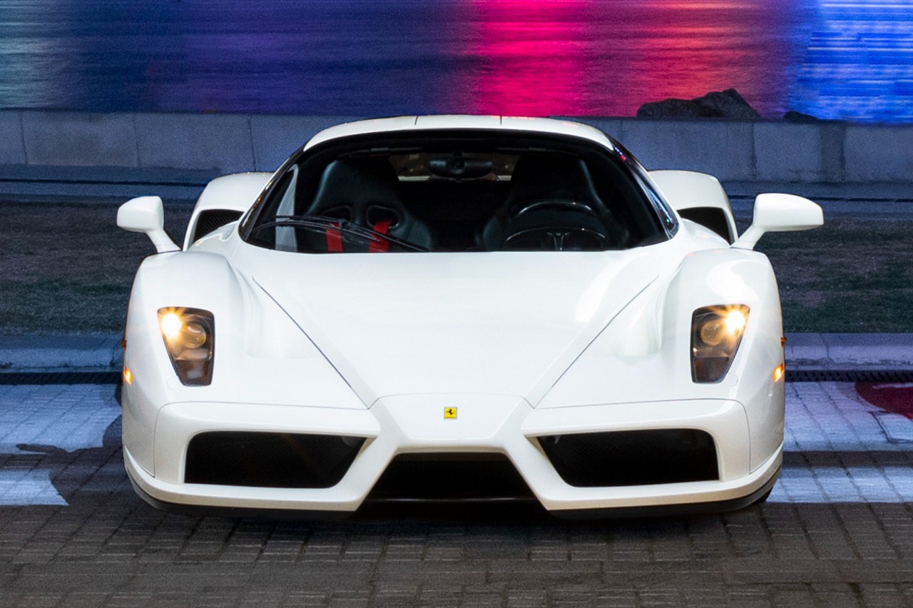 A subasta el único Ferrari Enzo blanco - Periodismo del Motor