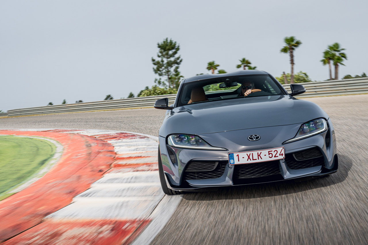 PRUEBA en VÍDEO del Toyota GR Supra iMT, el de transmisión manual ...