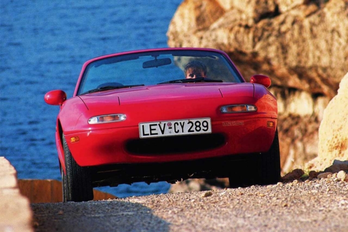 Los 7 coches deportivos Mazda que todos deberíamos recordar ...