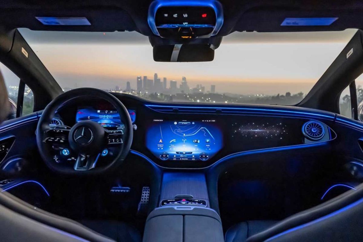 Estas son las 8 pantallas más grandes de coches - Periodismo del Motor