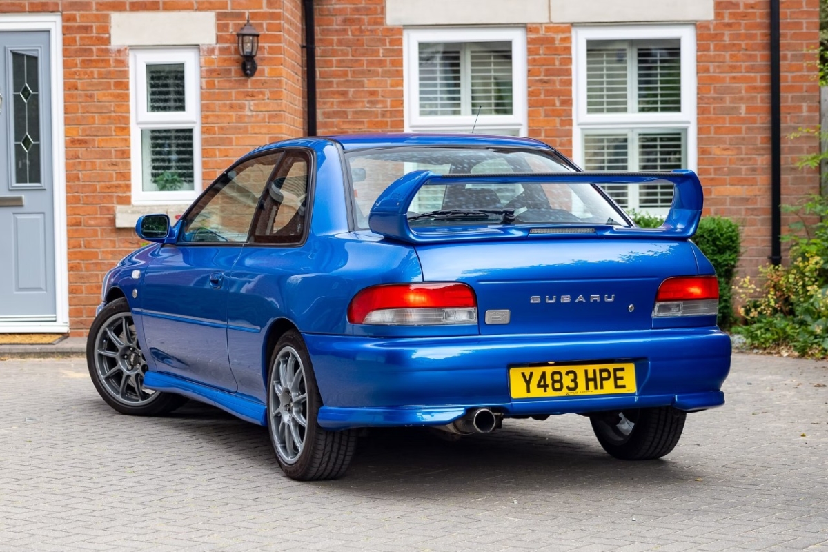 Subastan un Subaru Impreza P1 de 2001 con 73.000 kilómetros ...