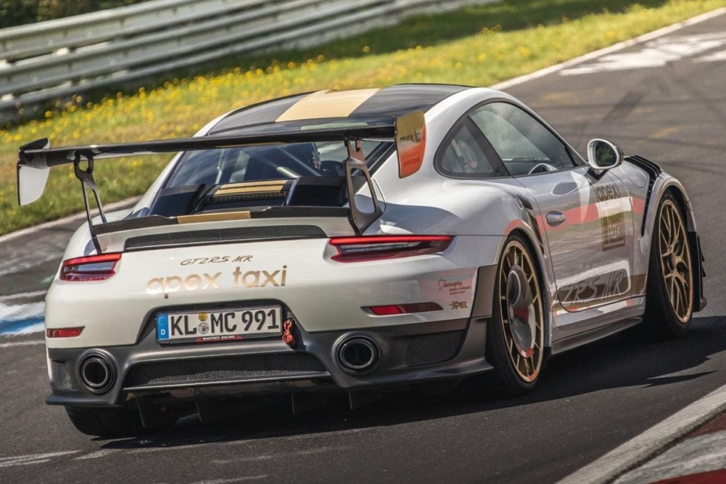 Vídeo: increíble salvada de un Porsche 911 GT2 RS MR en Nürburgring