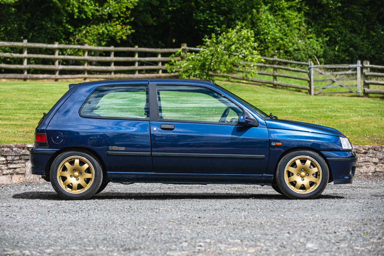 A subasta un Renault Clio Williams Fase 1 de 1993 - Periodismo del Motor