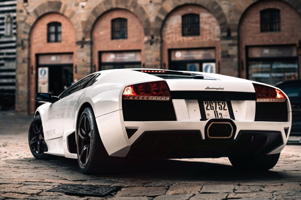 Lamborghini Murcielago Versace (2007): el homenaje póstumo de Sant ...