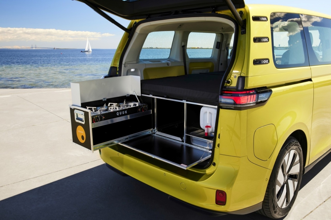 El Volkswagen ID.Buzz estrena su primer módulo camper
