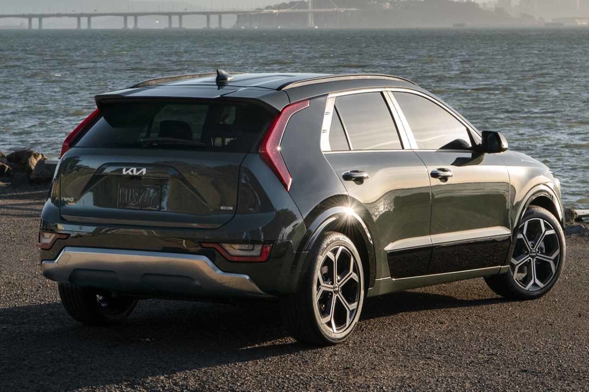 6 coches grandes baratos nuevos estupendos por calidad precio ...