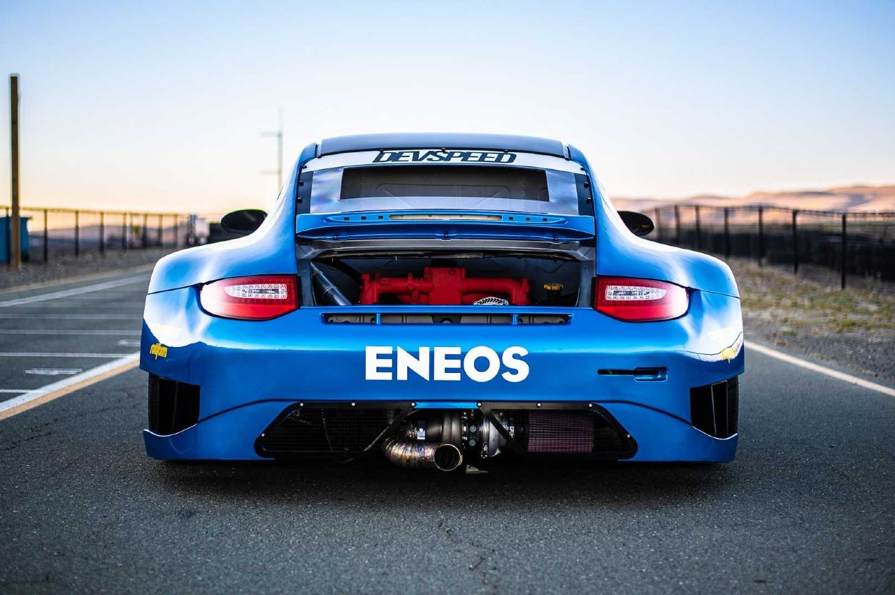 Eneos presenta un Porsche 911 GT3 con motor de Subaru WRX STi en el ...