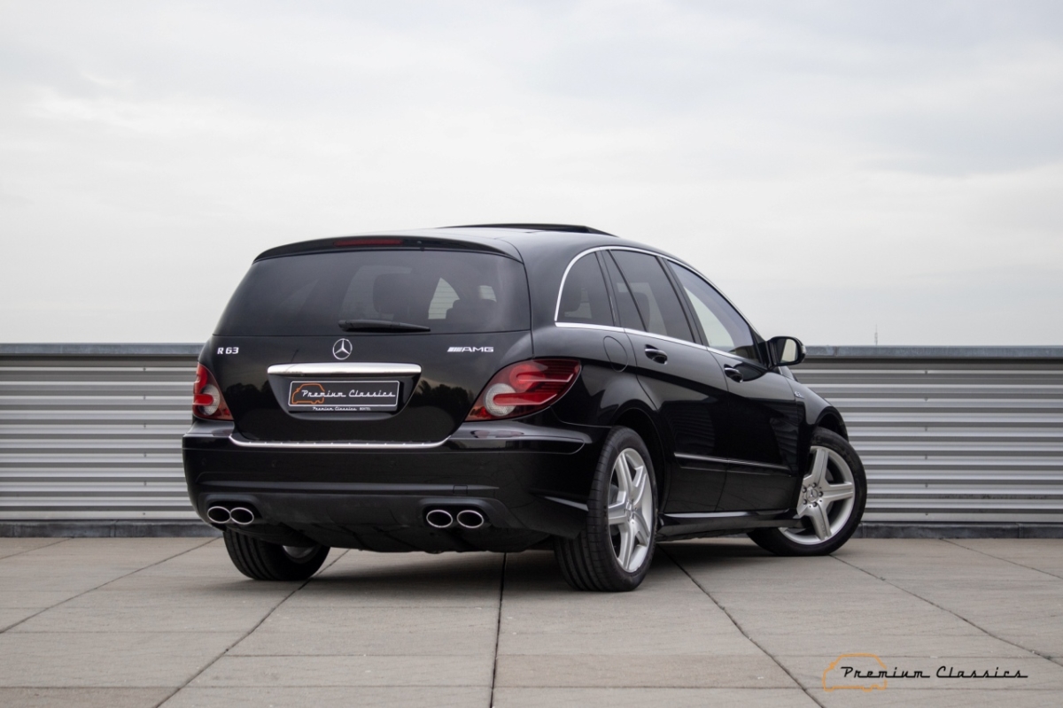 A la venta uno de los 84 Mercedes-Benz R63 AMG cortos fabricados