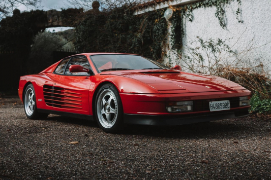 Subastan en España este precioso Ferrari Testarossa de 1986 ...