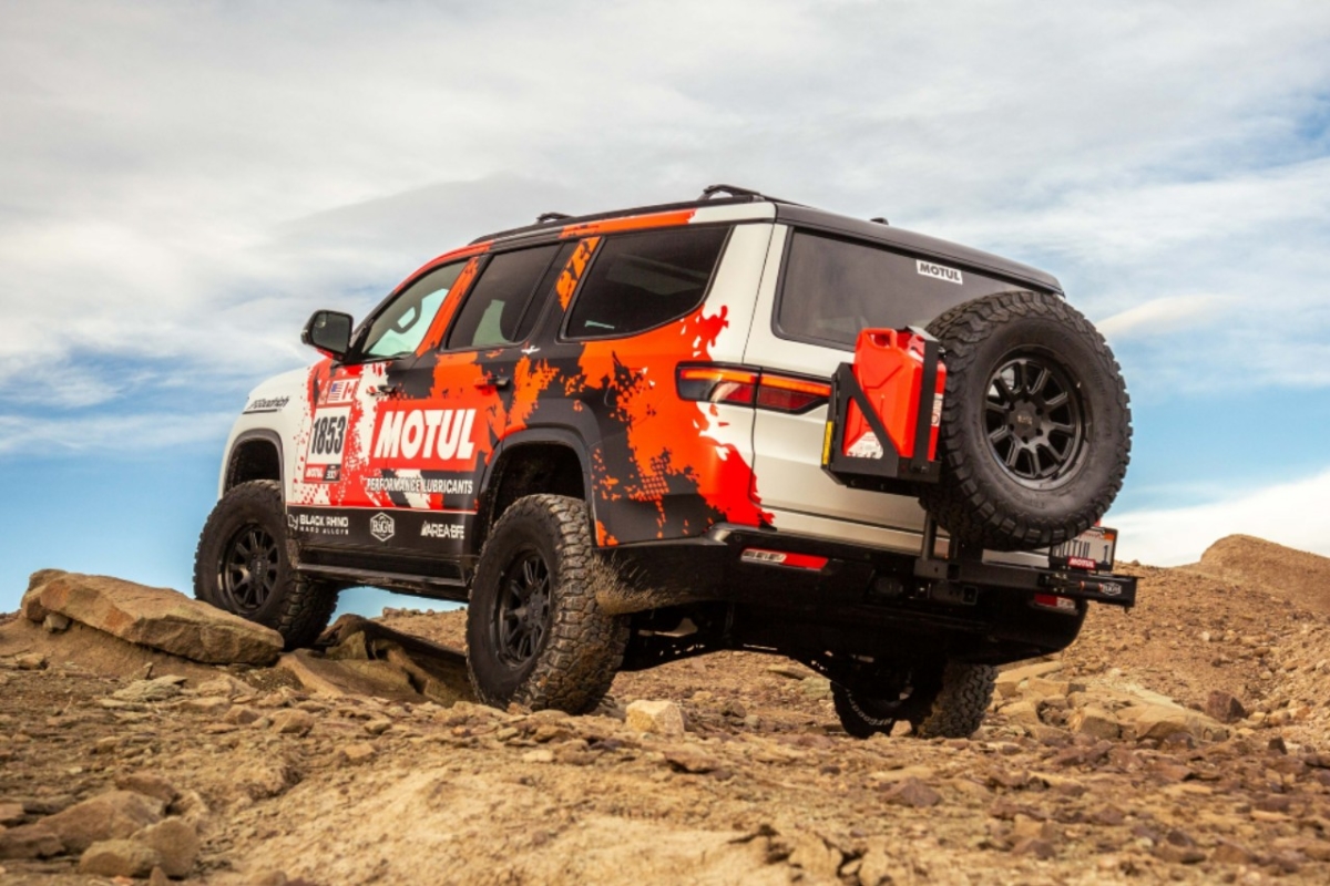 Motul presenta un Jeep Wagoneer inspirado en el Dakar - Periodismo del ...