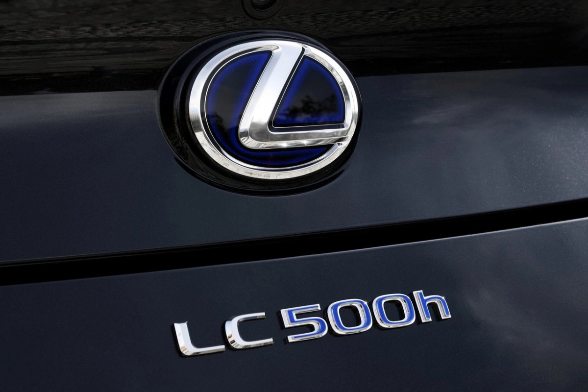 Lexus explica qué significa cada una de las designaciones de sus ...