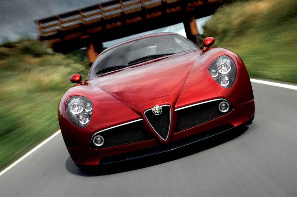 Estos son los 5+1 mejores Alfa Romeo de la Historia - Periodismo del Motor