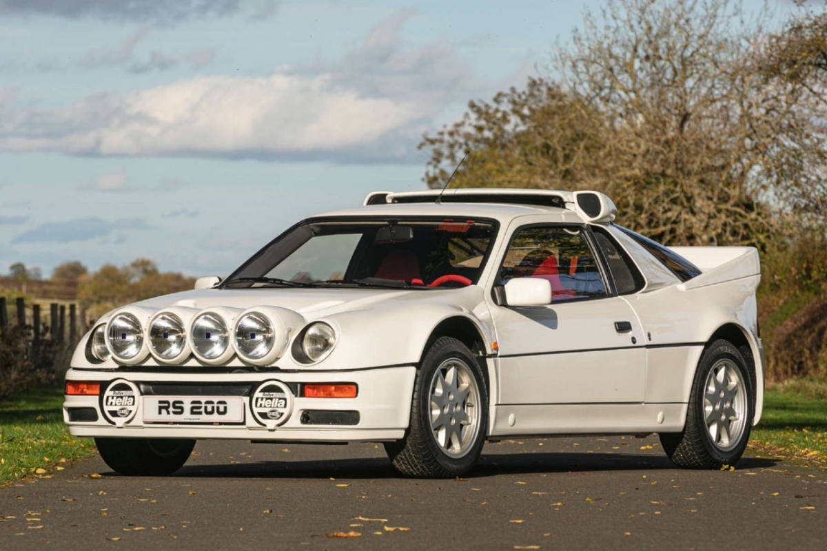 A subasta uno de los 20 Ford RS200 S construidos - Periodismo del Motor