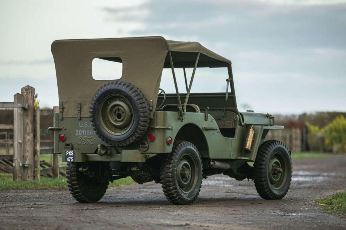 A subasta el Ford GPW Jeep utilizado por el rey Jorge VI en 1942