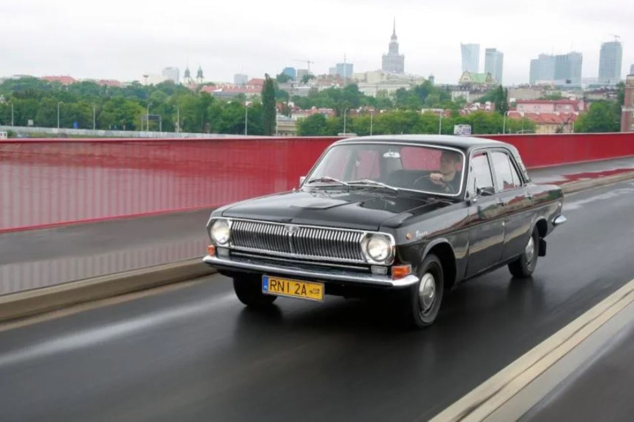 5 coches rusos que quizás no conocías - Periodismo del Motor