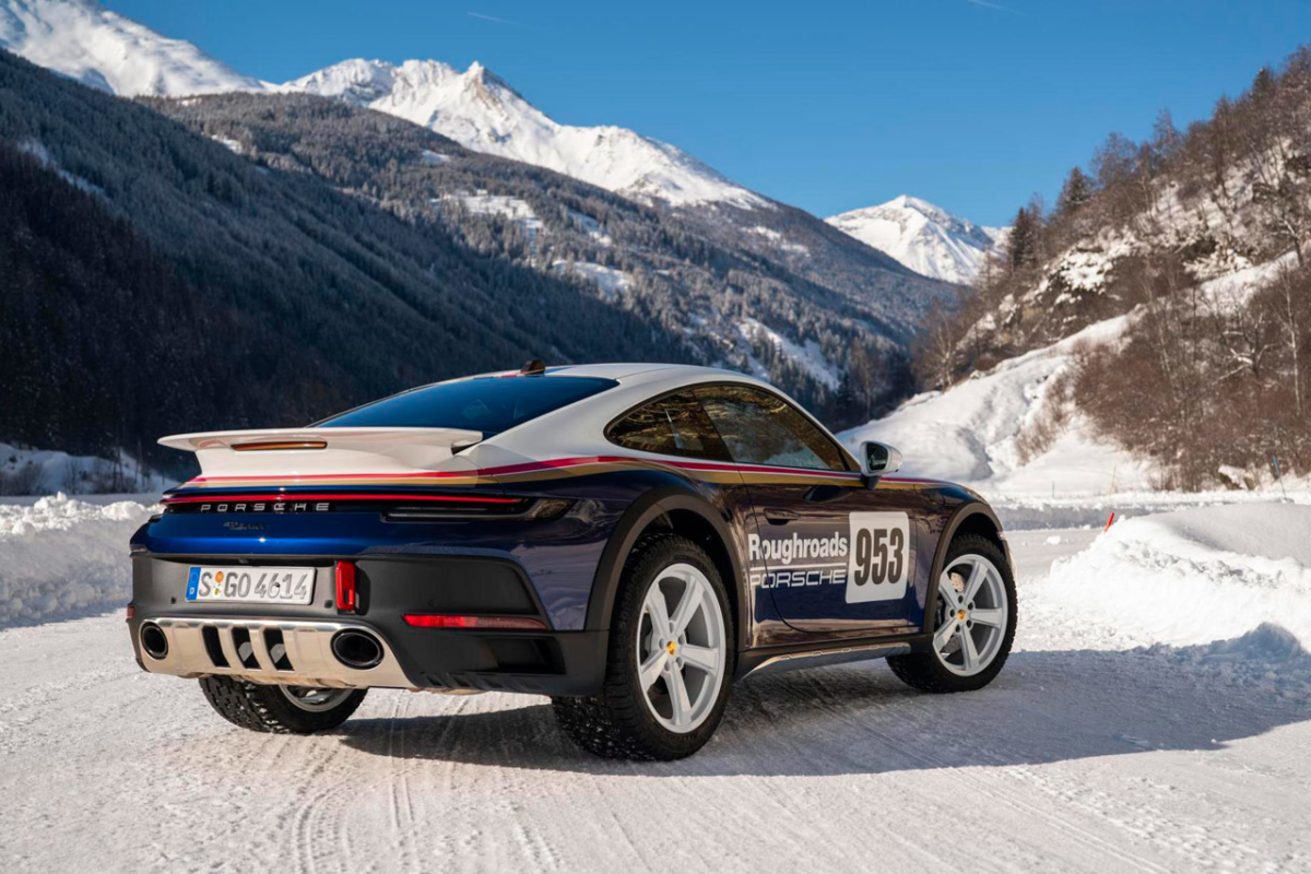 PRUEBA: Porsche 911 Dakar 992 Pack Rallye Design, ¡no es de postureo!