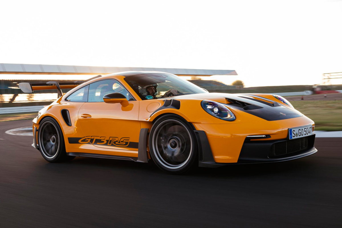 PRUEBA: Porsche 911 GT3 RS 992, ¡el más salvaje de la Historia!