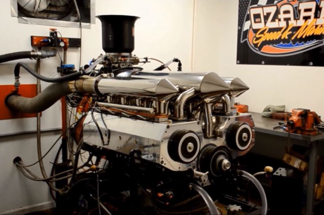 Vídeo: este motor Wankel de 12 rotores y 15,7 litros puede acelerar ...