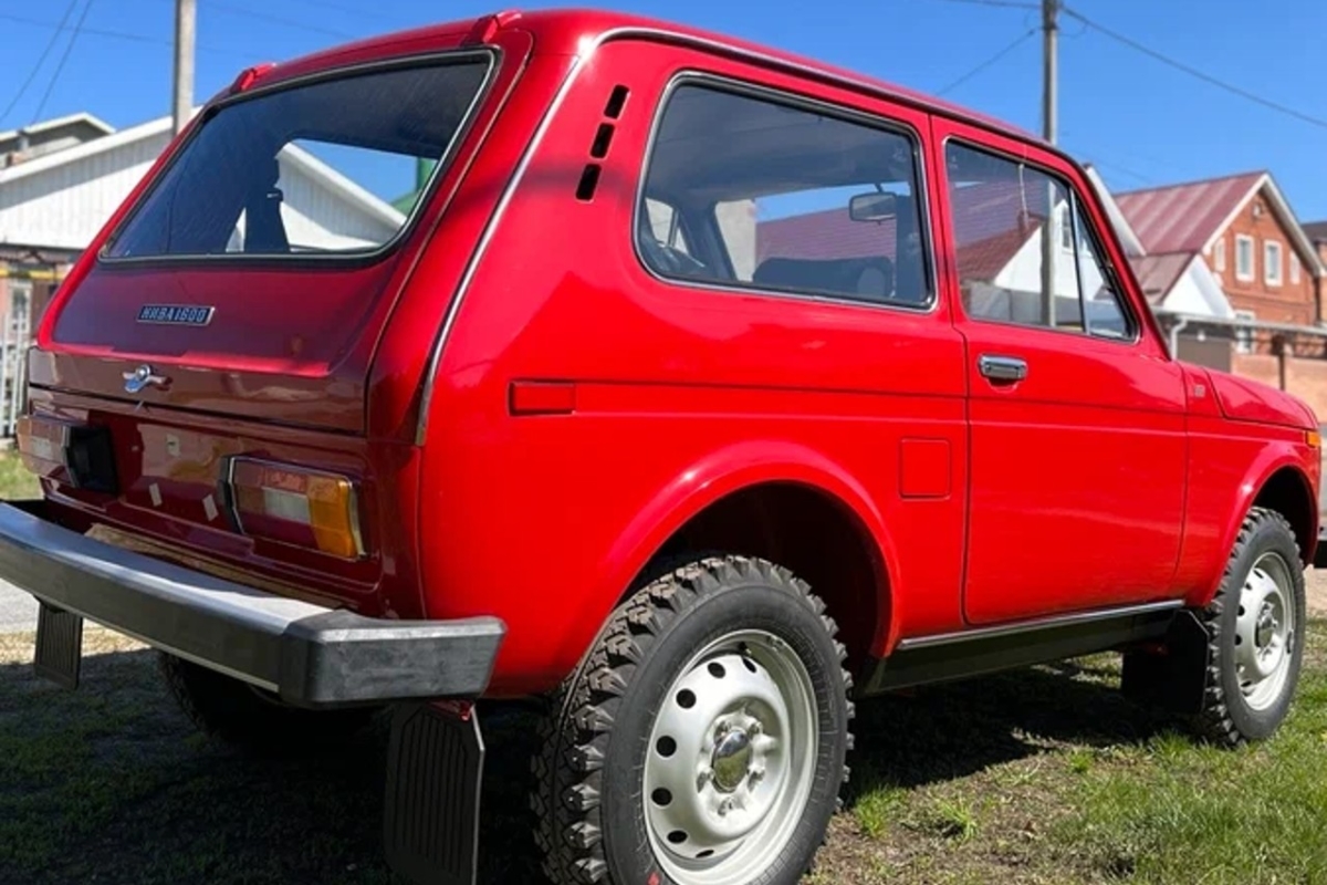 A la venta un Lada Niva de 1980 con 220 kilómetros por 268.000 euros ...