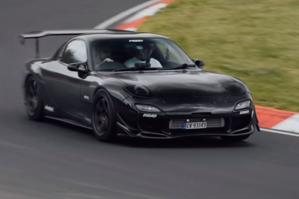 Vídeo: este Mazda RX-7 FD modificado, vetado en Nürburgring por exceso ...