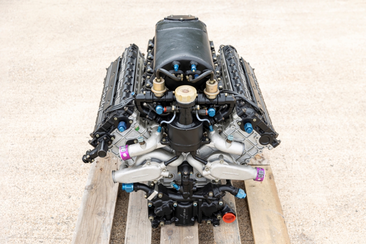 Este motor Porsche V8 de Indy Car con 800 CV está a la venta