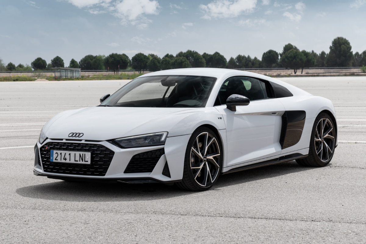 PRUEBA: Audi R8 Coupé RWD, propulsión = diversión