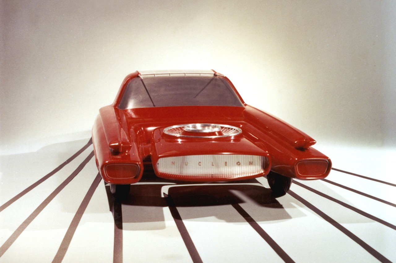 Ford Nucleon: el coche nuclear que imaginó Ford en los 50, con 8.000 km ...