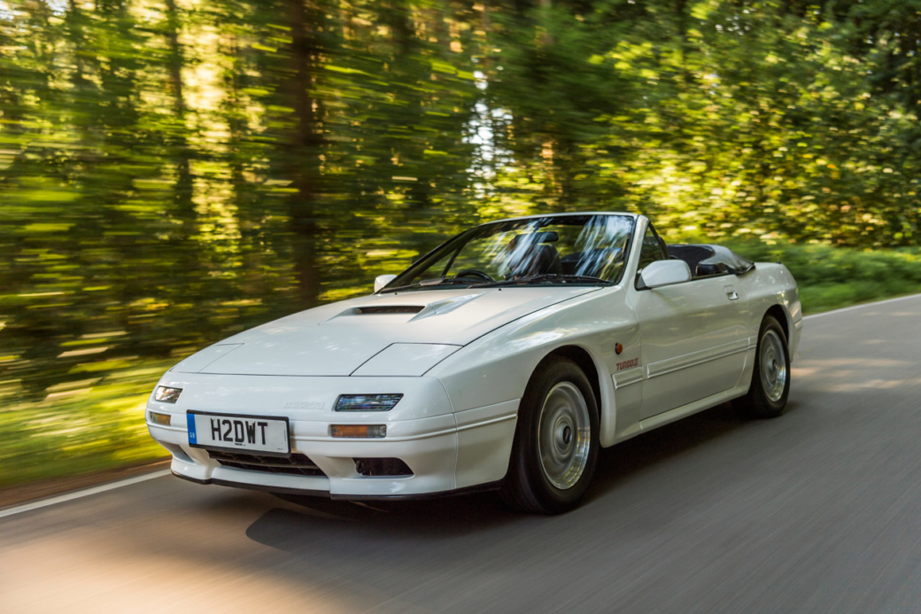 PRUEBA del Mazda RX-7 Turbo II Convertible, exotismo sobre ruedas