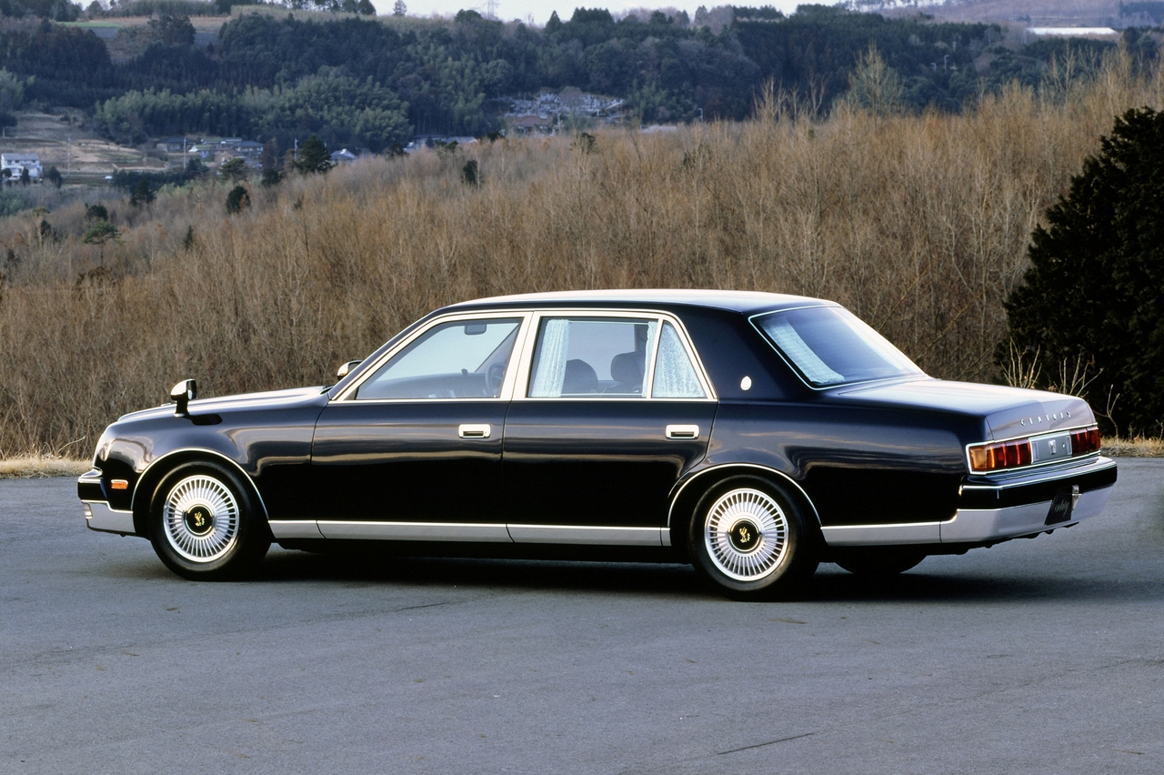 El Toyota Century fue el único coche japonés en equipar un motor V12